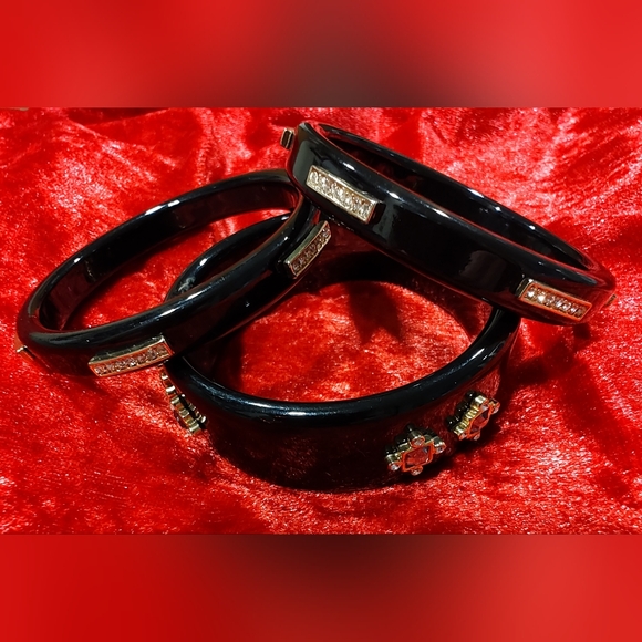 Lee Angel | Jewelry | Vintage Lee Angel Black Bangle Set With Gold Tone ...